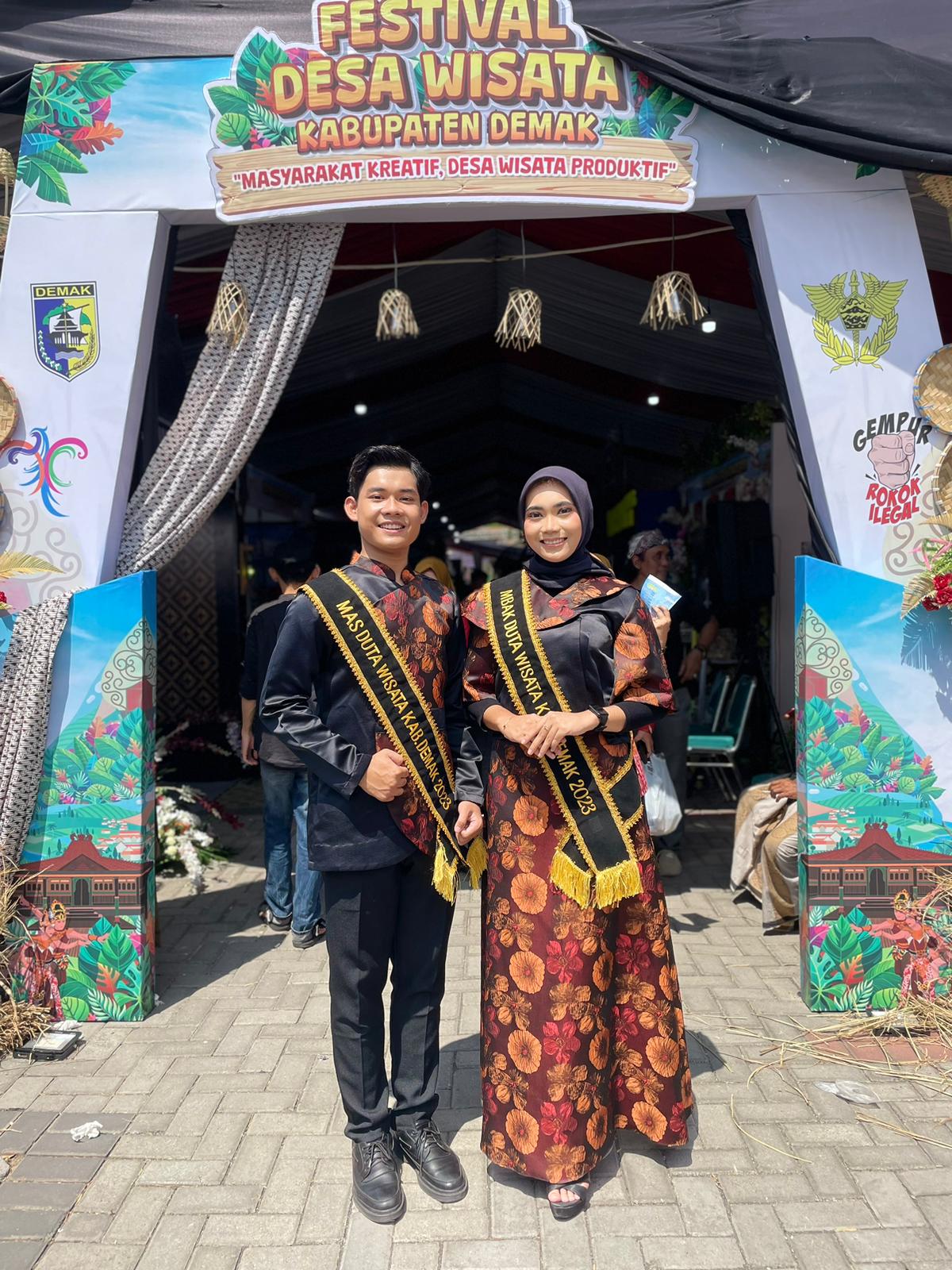 Duta Wisata Representative Muda Demak Ramaikan Festival Desa Wisata dan ...
